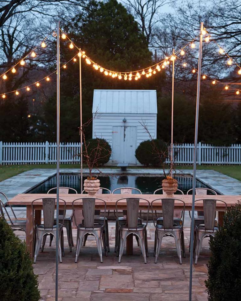 Optimize Summer Skies with Ideas from These Poolside Spaces - Cottage ...