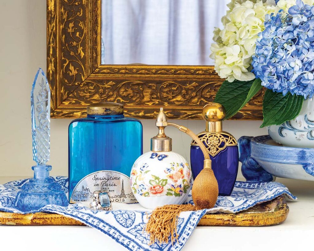 These Antique Perfume Bottles Preserve a Glamorous Piece of the Past ...