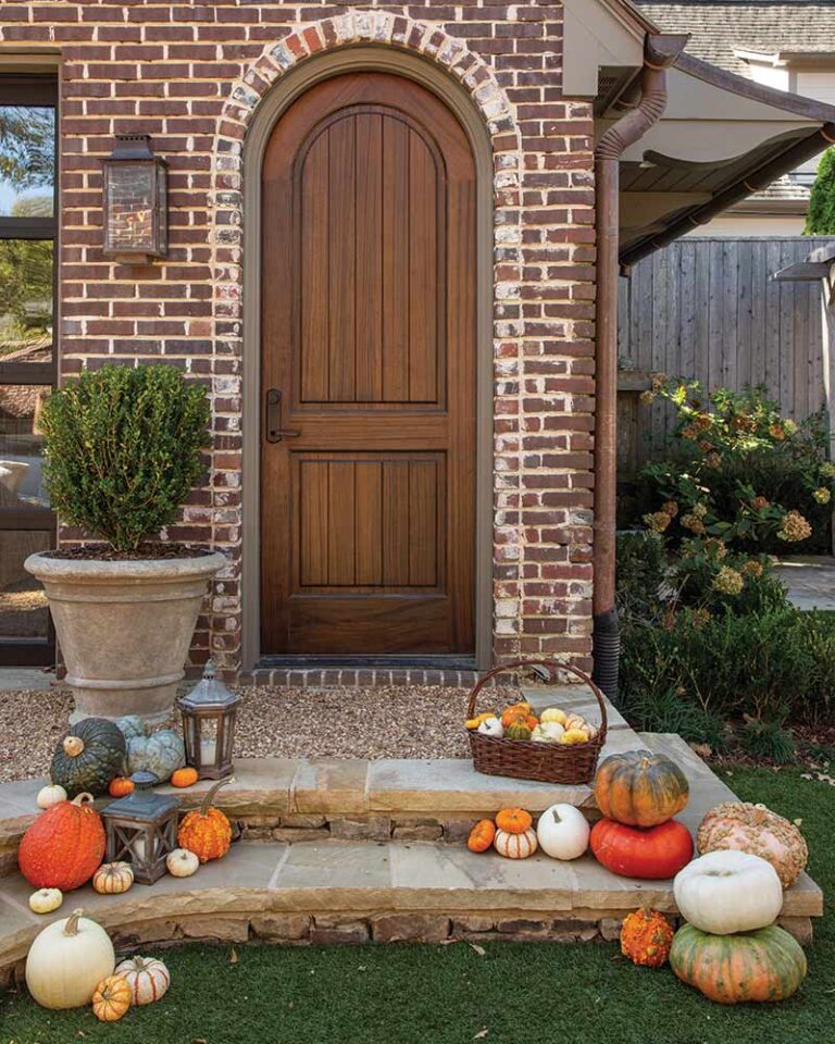 8 Enchanting Fall Front Porch Displays - Cottage Journal