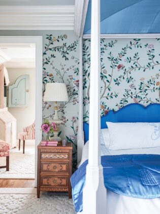 Island Dreaming: Explore 20 Vibrant Projects in Amanda Lindroth's ...
