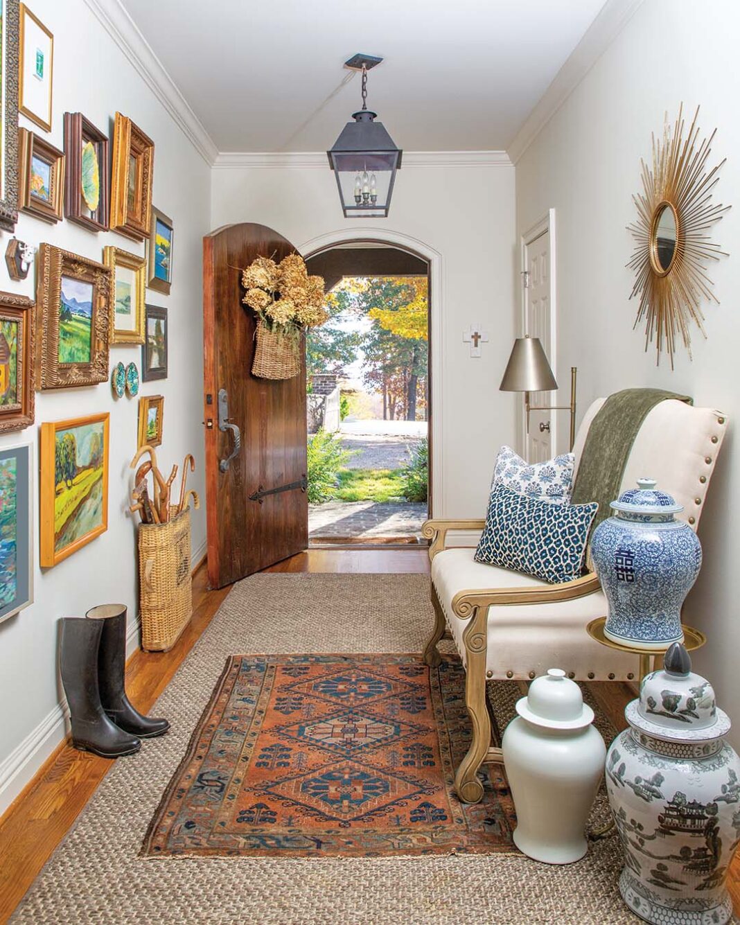 Cool Blues, Warm Neutrals & Collected Charm Define This Alabama Home ...